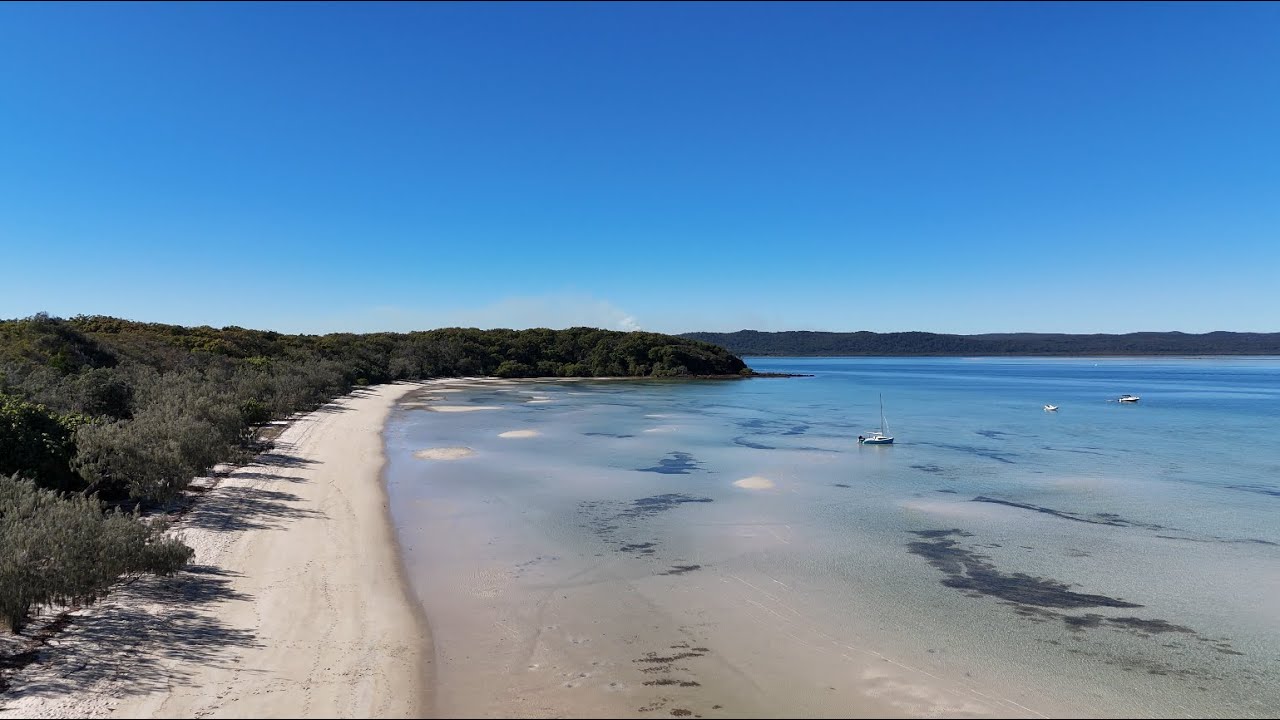 Peel Island / Teerk Roo Ra anchorage - HD - YouTube