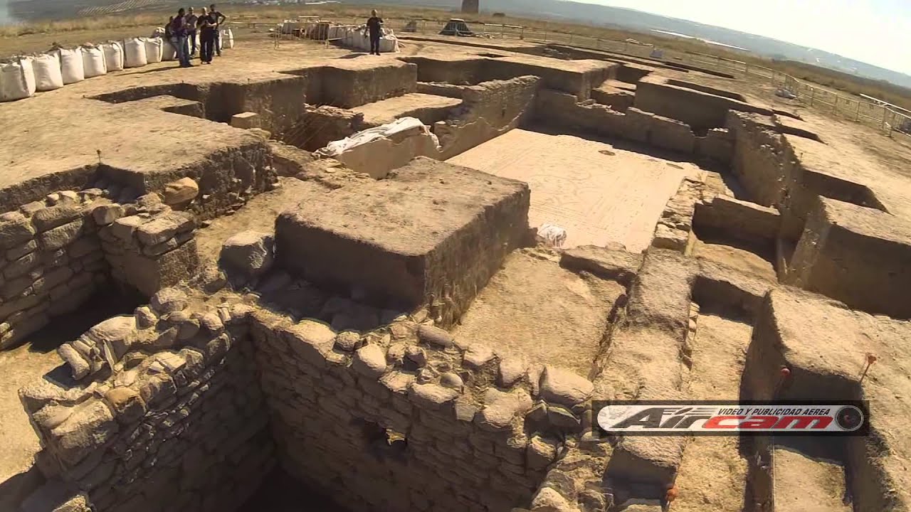 Castulo, increíble vista aerea. - YouTube