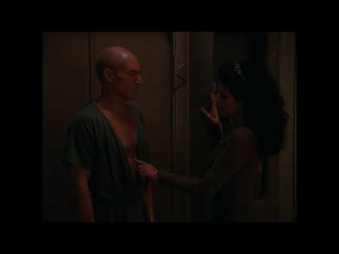 Picard rejects a godlike seductress