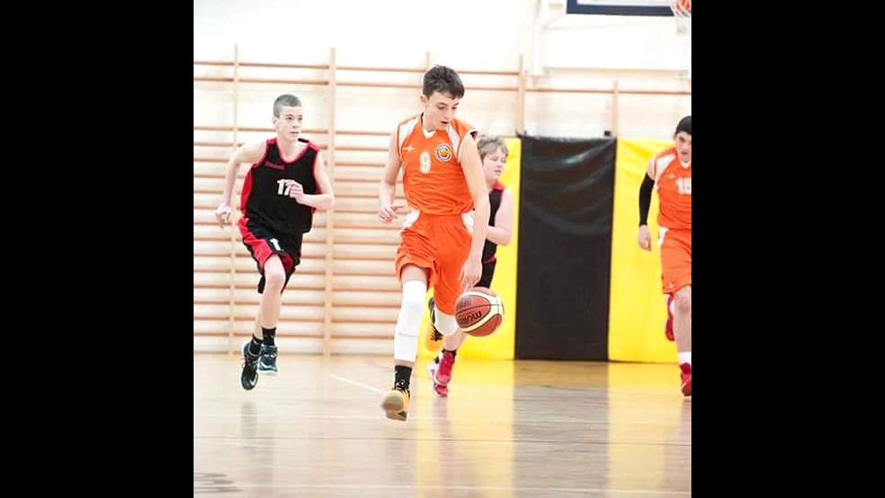 Stefan Djinovic EYBL highlights - YouTube