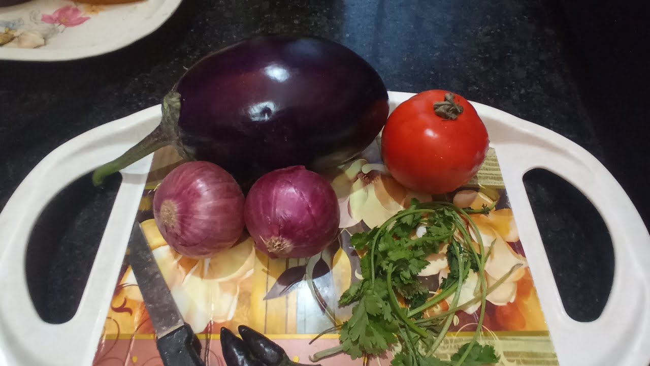 बैंगन का भरता और टोमैटो की चटनी# Baingan ka bharta Or// Tomato ki chani ...