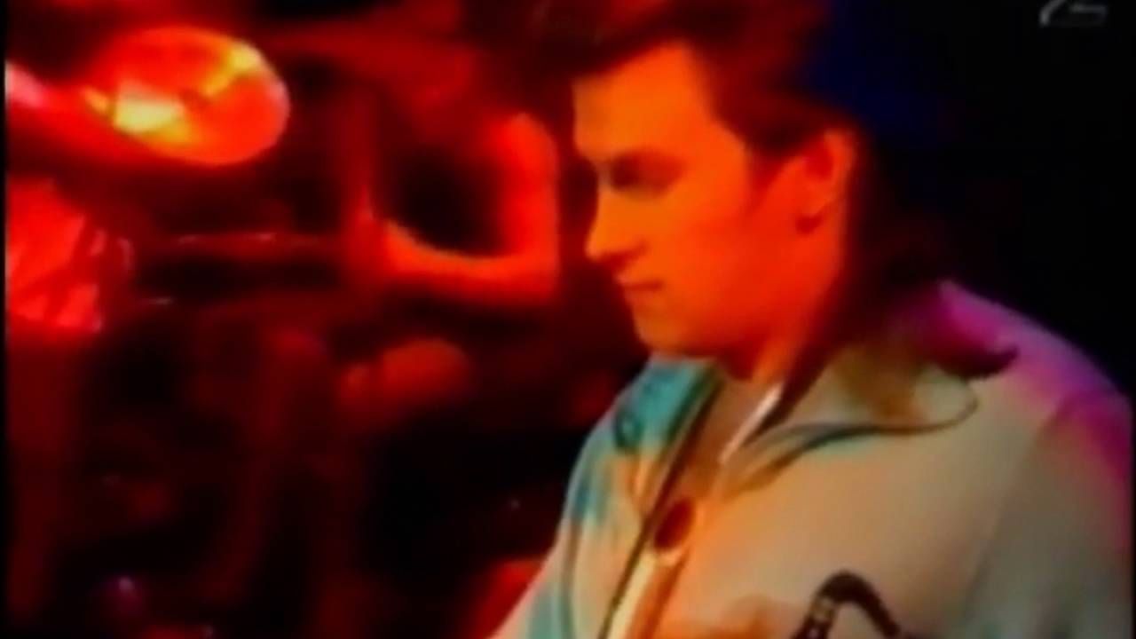 Roxy Music ANDY MACKAY Wild Weekend LIVE 1976 - YouTube