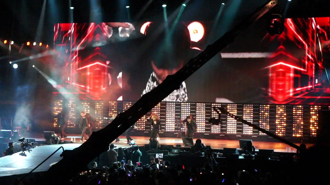[FANCAM] HoMin DBSK SMTown NewYork Rising Sun - YouTube