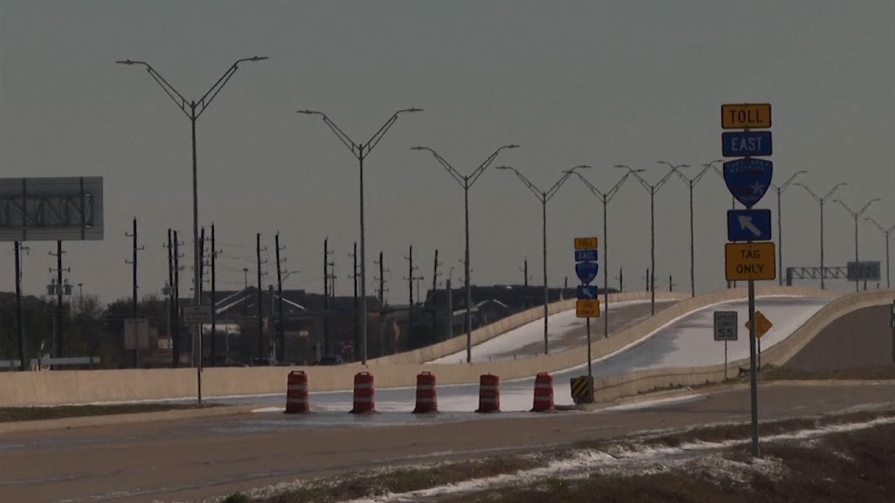 Texas energy CEO apologizes after blackout - YouTube