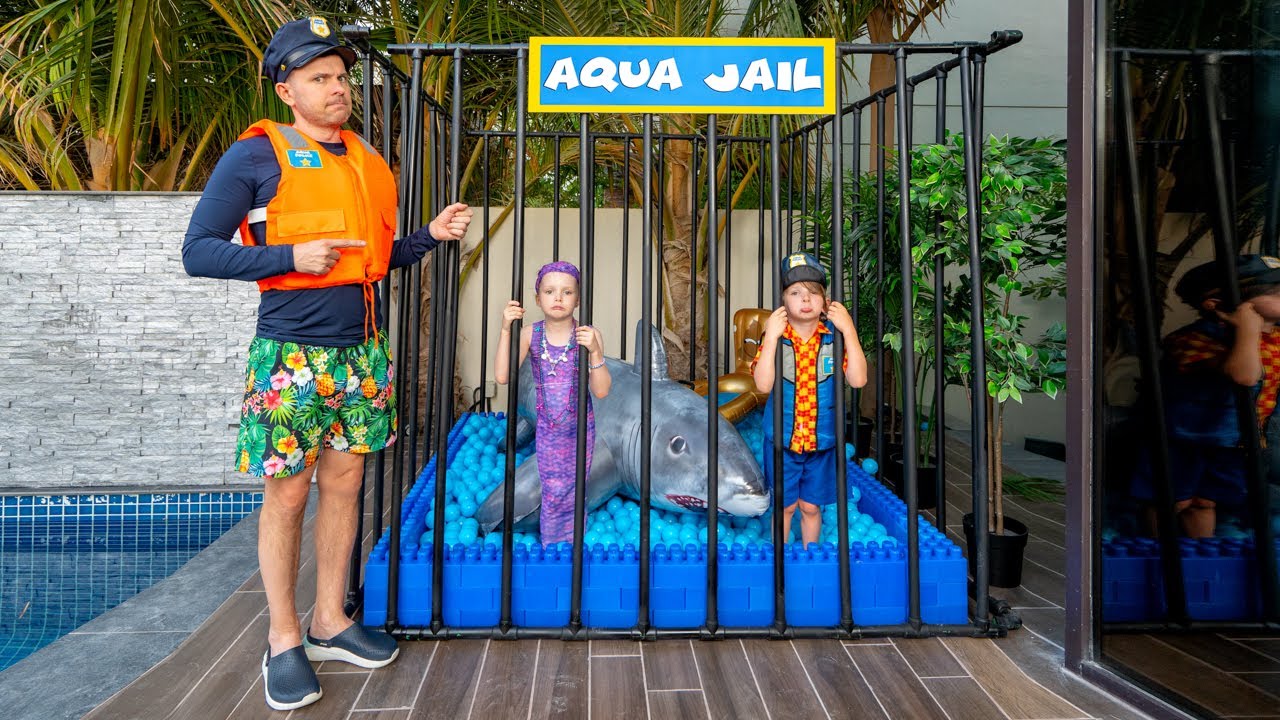 Police water adventure - YouTube