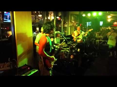 Jesse Chong Band| 210029 |Calypso Bar 2015|Virginia Beach|The Jam Goes ...