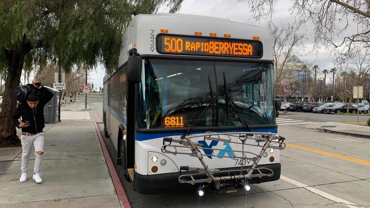 VTA 7439 on Route 68 - 2017 Gillig Low Floor Plus HEV 40’ - YouTube