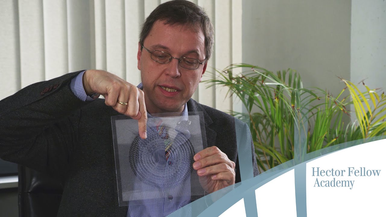 Prof. Dr. Martin Wegener über Metamaterialien - YouTube