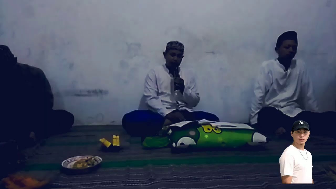 Rutinitas Jam'iyyah Rotibul Athos | Majelis Ta'lim Kyai Sholih. - YouTube