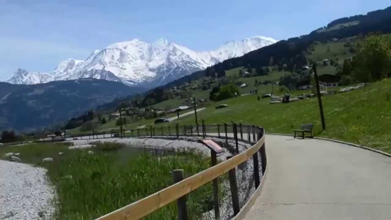 COMBLOUX FRANCE PISCINE NATUREL BIOTOP PANORAMA MT . BLANC VIDEO HD ...