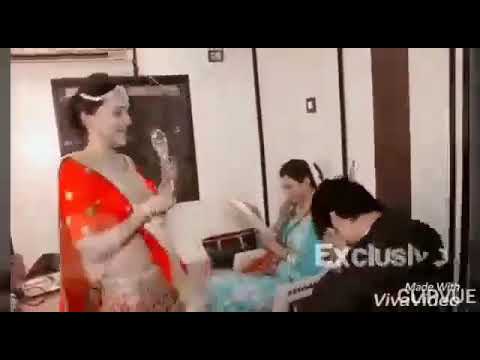 Raglak çiftinin bölüm ve kamera arkası.