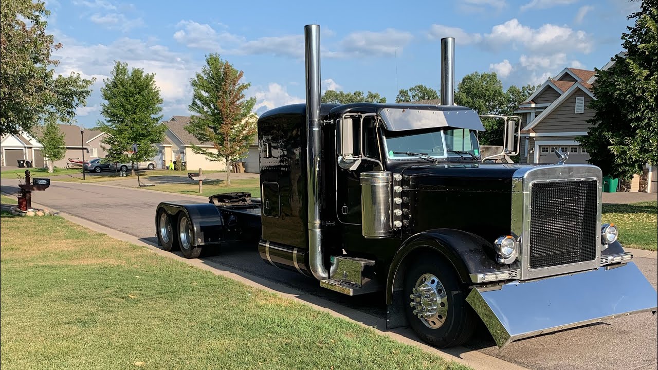 B Model Cat Loud Jakes - YouTube