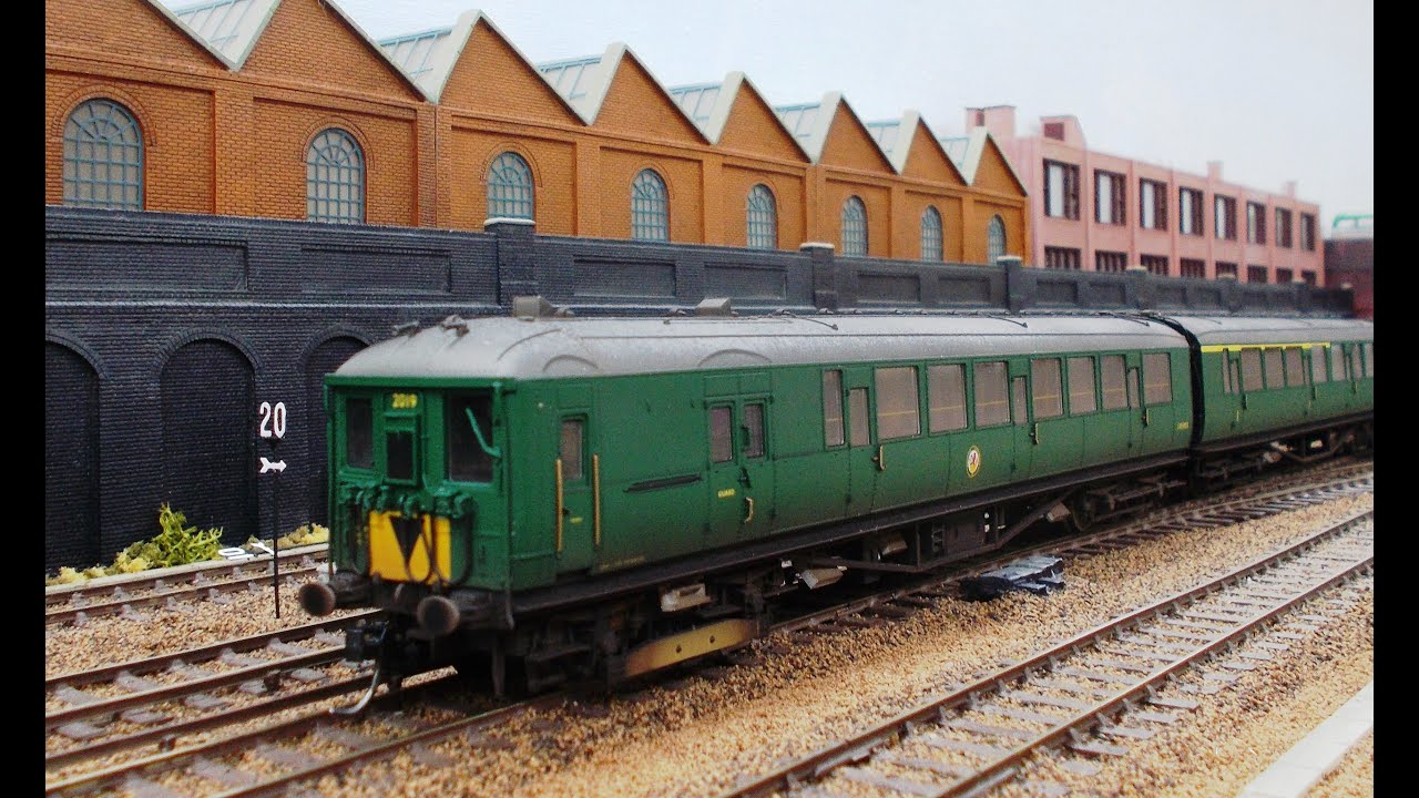 Ewhurst Green Southern Electric - Green 10-car Electric Multiple Units ...