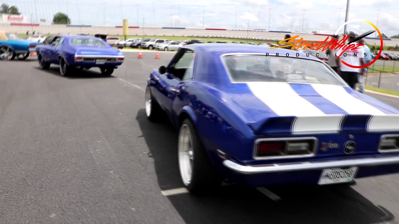 JAY CUSTOMS PULLING HIS FLEET IN STREETWHIPZ MEGA SHOW 2K17 - YouTube