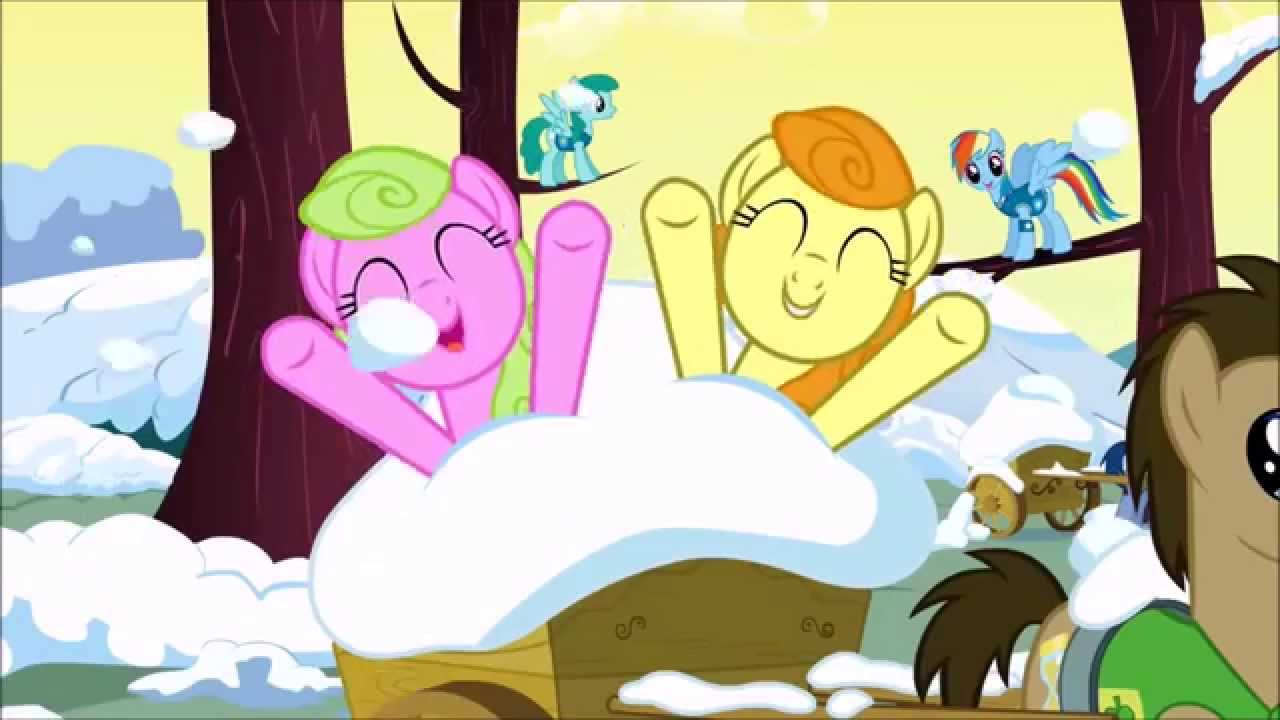 My Little Disney: Deck the Halls - YouTube