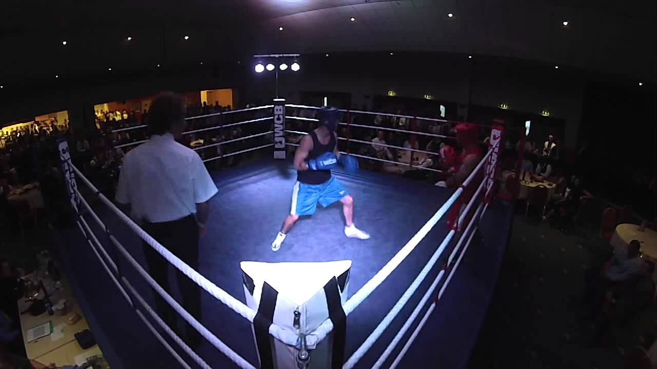 Ultra White Collar Boxing Wolverhampton | Fight 17 - YouTube