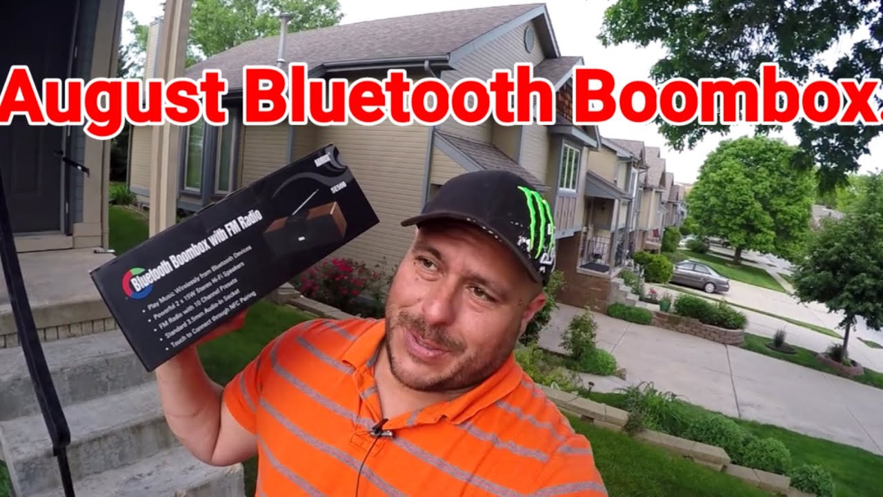 August SE50 Bluetooth BoomBox with FM Radio - YouTube