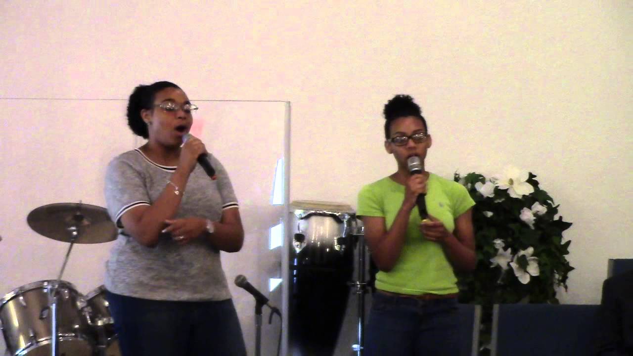 Gatewood Sisters Duet - YouTube