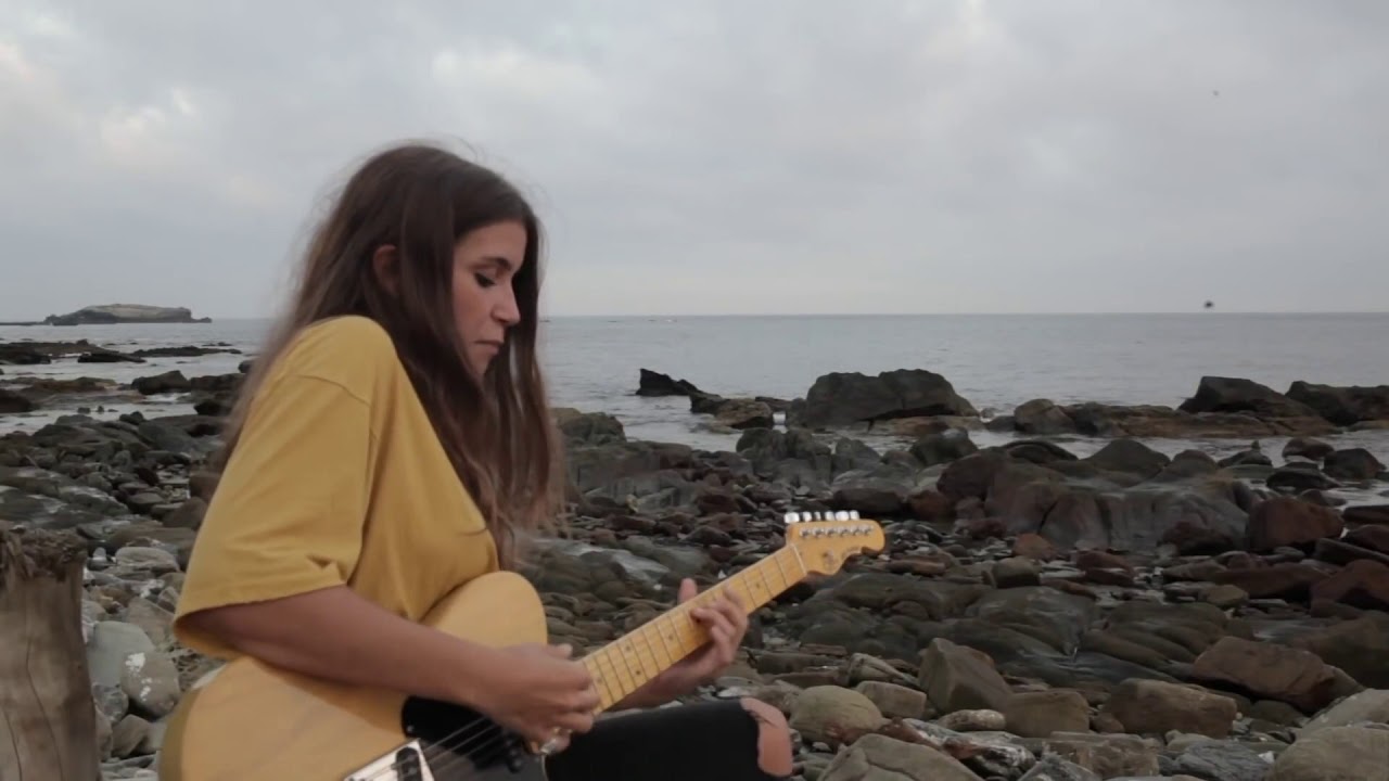 La linense Carmen Boza canta esta noche en AlCultura - YouTube