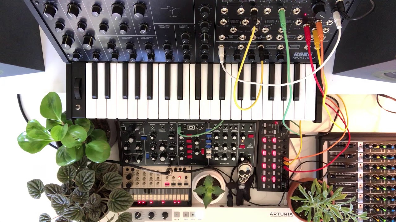 Jam 0032 • Korg • MS-20 • SQ-1 • Volca Keys • Behringer • Model D ...