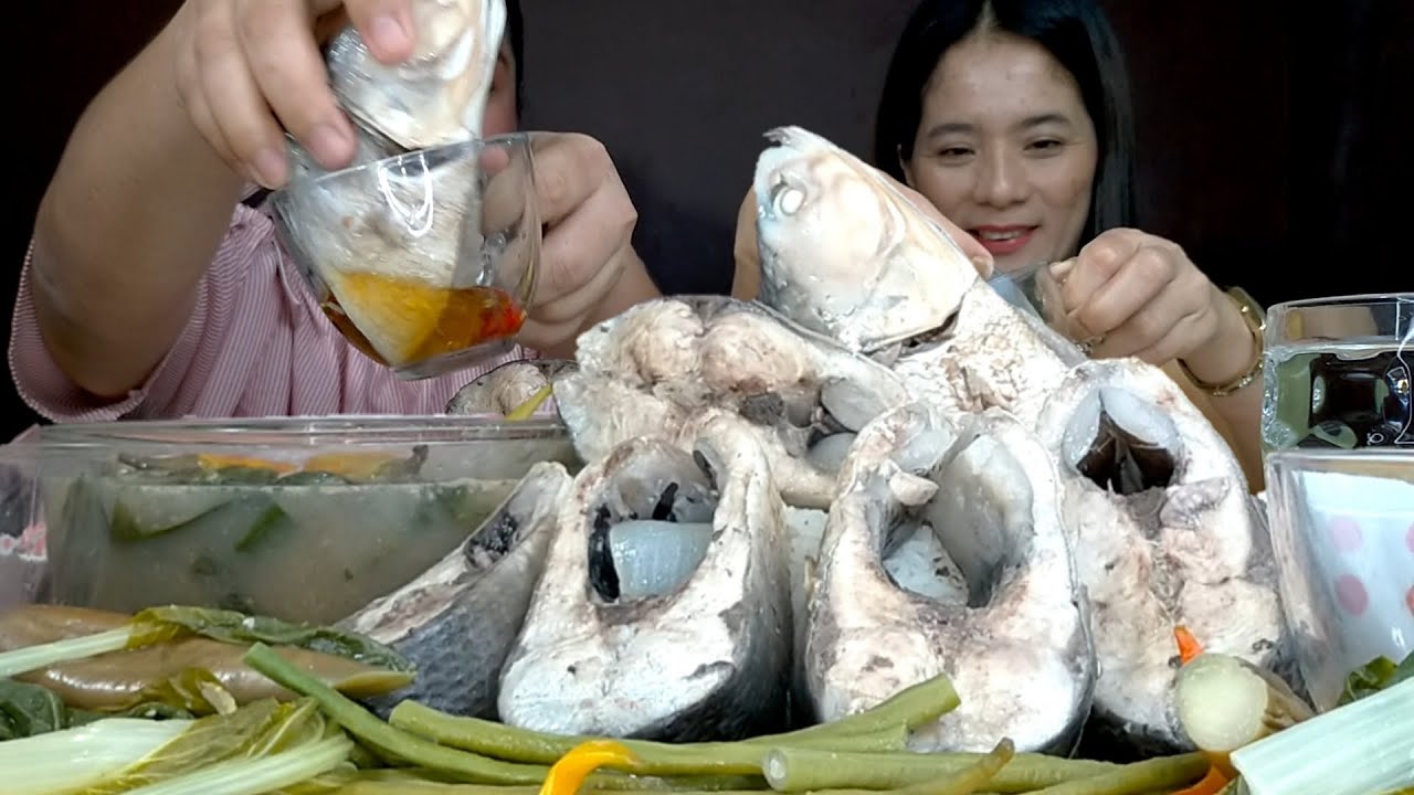 FATTY BANGUS BELLY | SINIGANG NA BANGUS | MUKBANG PHILIPPINES - YouTube