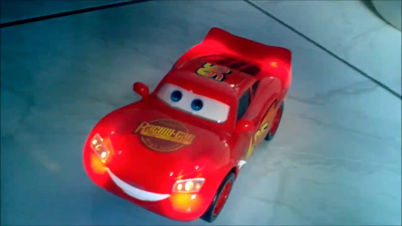Carro Musical Relâmpago McQueen Haulers Car Pisca farol - YouTube