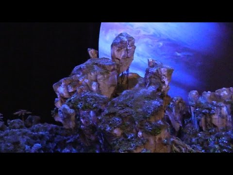 AVATAR model closer look for Walt Disney World at D23 Expo 2015 - YouTube