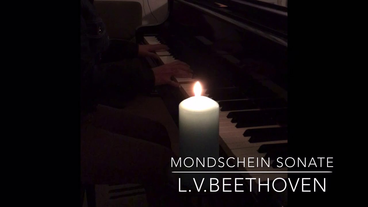 L.v. Beethoven: Sonate in cis Moll „moonlight“ - YouTube