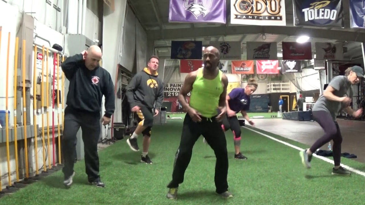 FULL BODY SUNDAY SET!!!!8 LB WEIGHTS AND CARDIO MIX! - YouTube