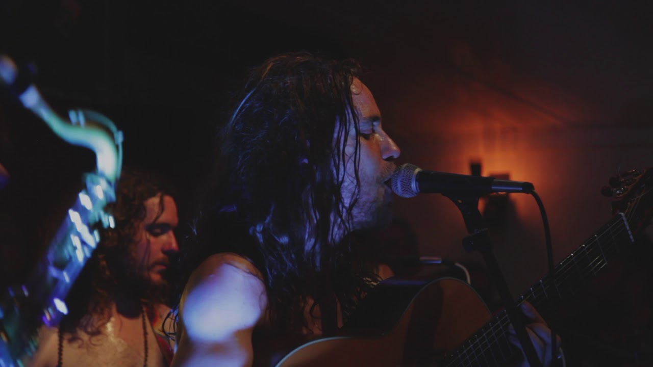 Mr Boring (LIVE VIDEO) -Duncan Disorderly & The Scallywags - A ...
