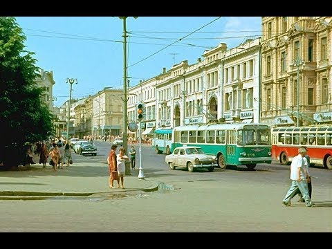 Çocukluğumuz hakkında - 1972-82 kuşağı adanmıştır