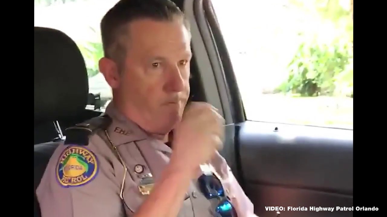 Florida Highway Patrol trooper signs off for the last time - YouTube