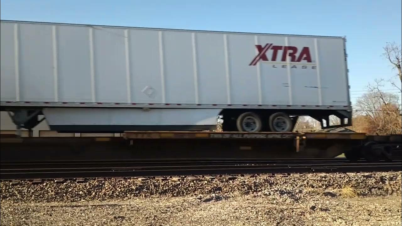 Super short BNSF 3795 - YouTube