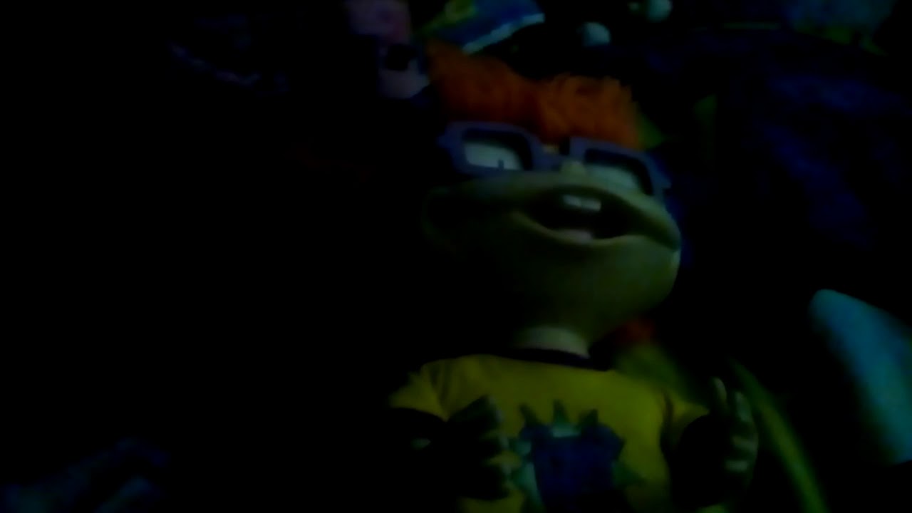 Rugrats In Paris Cheer Up Chuckie Commercial 2000 - YouTube