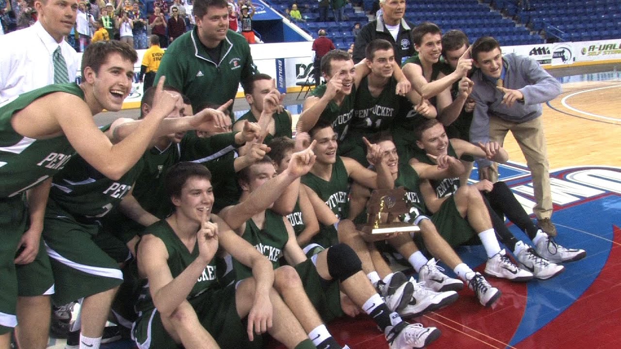 Pentucket boys basketball wins 2015 Division 3 North title - YouTube