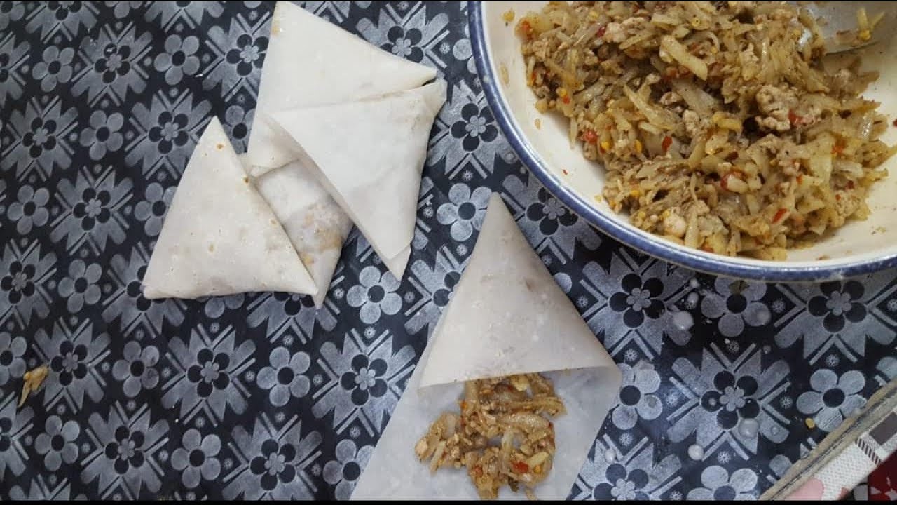 HOW TO WRAP SAMOSA - YouTube