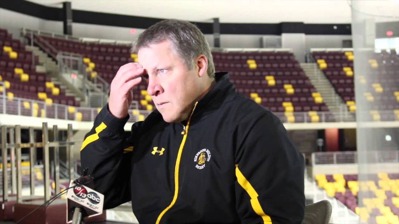 Scott Sandelin Weekly Press Conference (10-7-15) - YouTube
