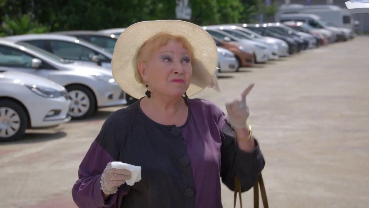 Roby Roberto, dealer auto! Vezi aici cum se vinde o maşină! - YouTube