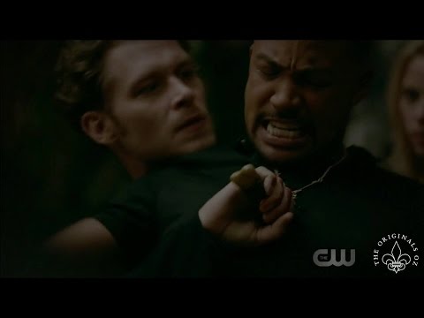 The Originals 4x02 Elijah & Marcel fight. Freya frees Klaus