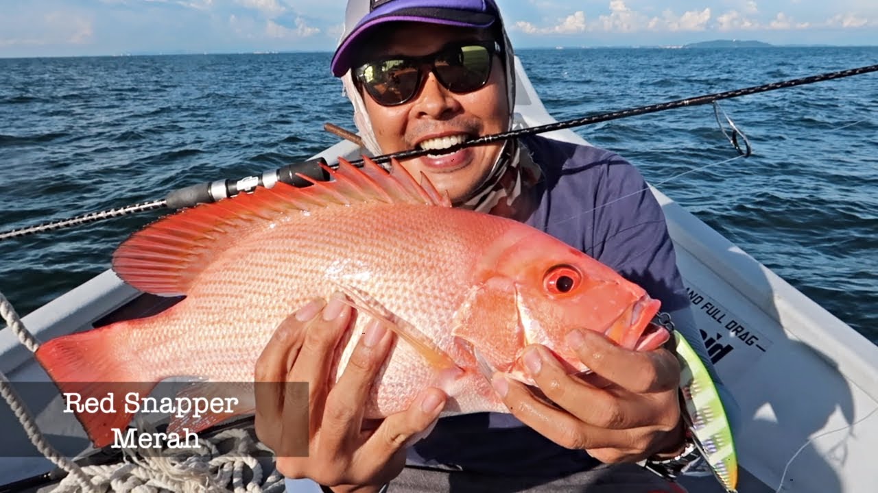 Fun DEEP SEA FISHING in Port Dickson!!! - YouTube