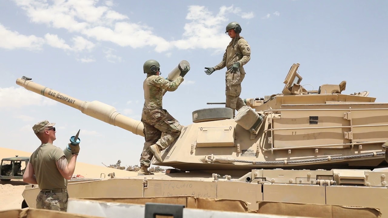 U.S. Army Soldiers with the 1-194th Armor Regiment Prepare to deploy B ...