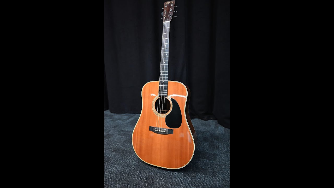 Tokai CE500 demo - YouTube