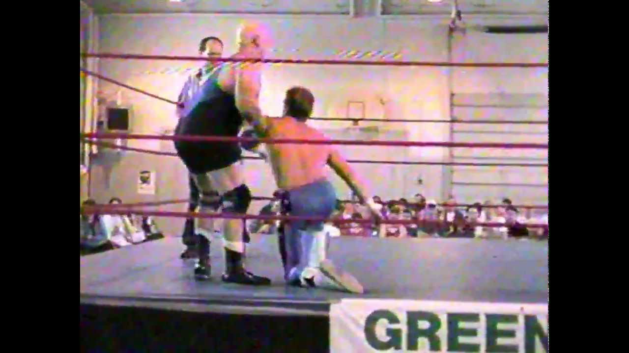 GMW 6/20/1998: Scott Sharkey vs. Richie Rich - YouTube