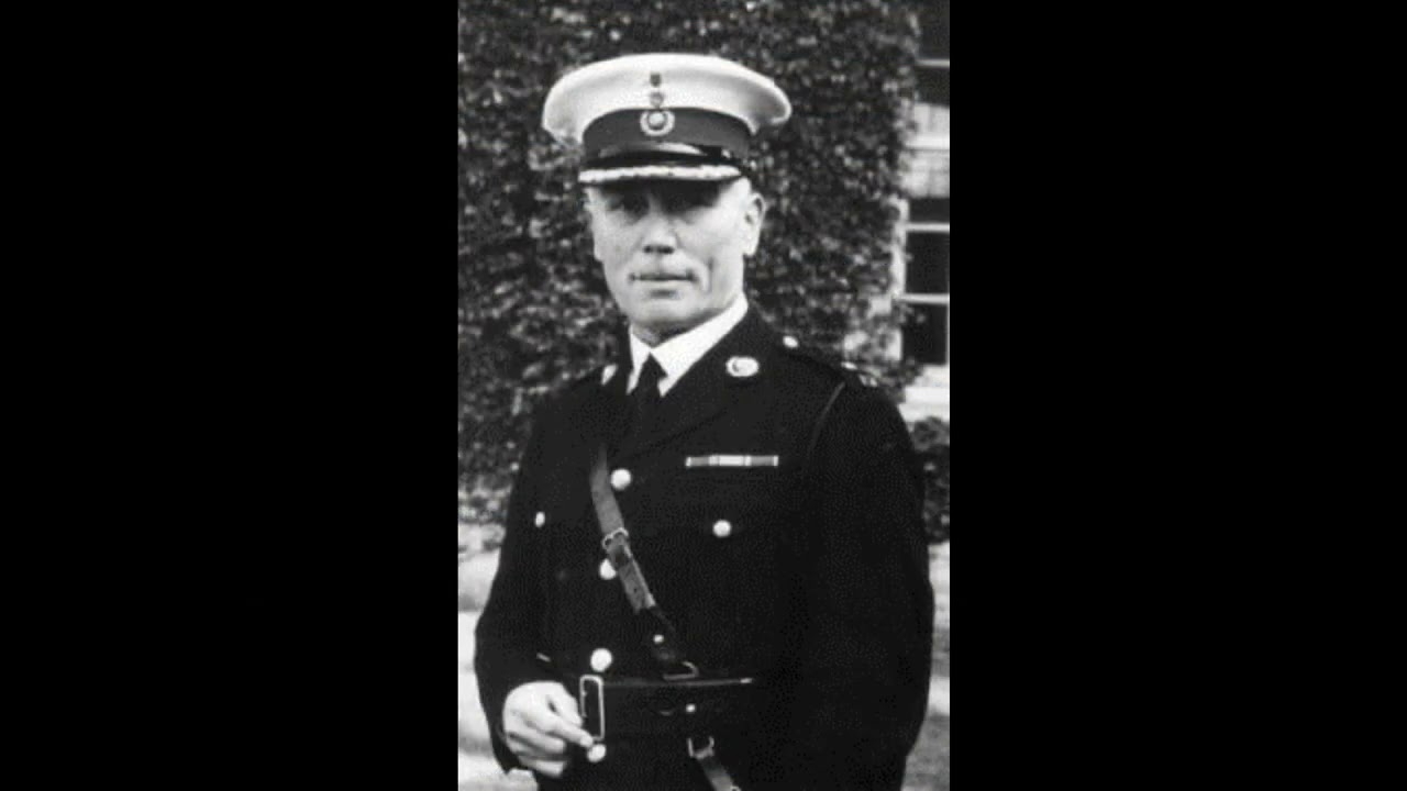 The Thin Red Line - The Band of H.M. Royal Marines & Captain J.R. Mason ...