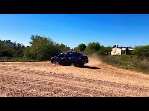 Renault symbol coleando - drift 180