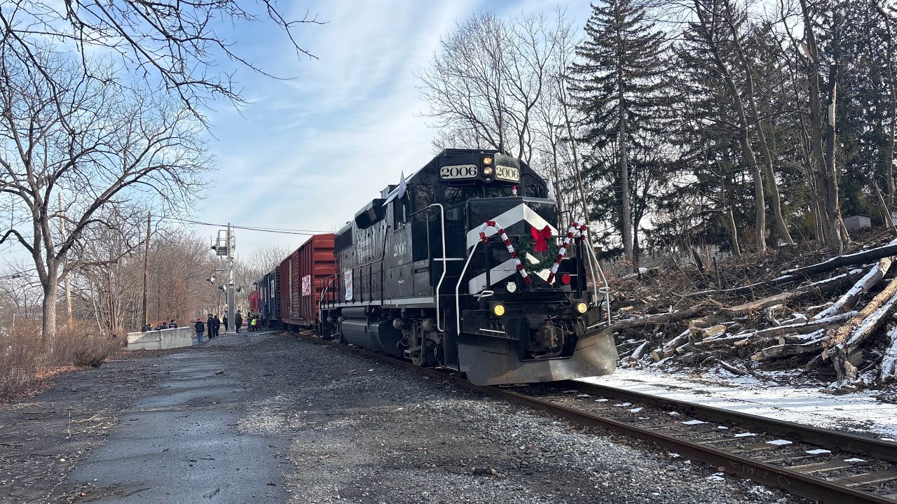 A nice chase of the C&D Operation Toy Train from Hackettstown to ...