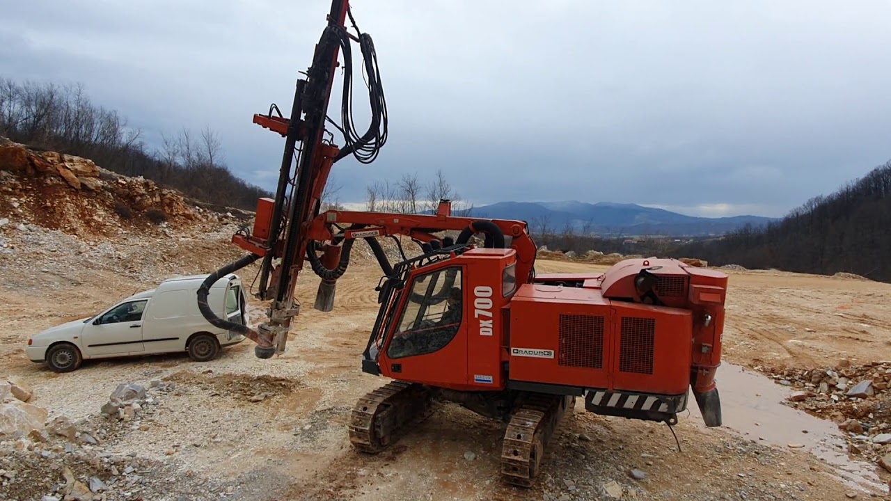 Sandvik DX700 - YouTube