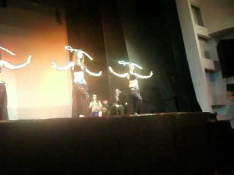 Dans Oriental Stilizat cu Percutie Live - Sharyn & Ahmed Carlos Nahmani - Het Heru - Sword Dance