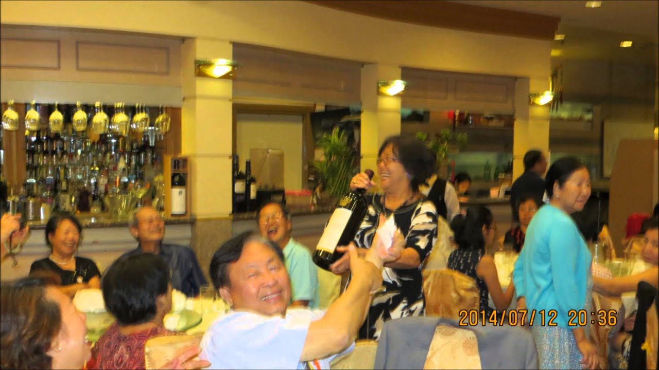 Nan Yang 20th Reunion 7/12/2014 at Aung Zay Hall MPK - YouTube