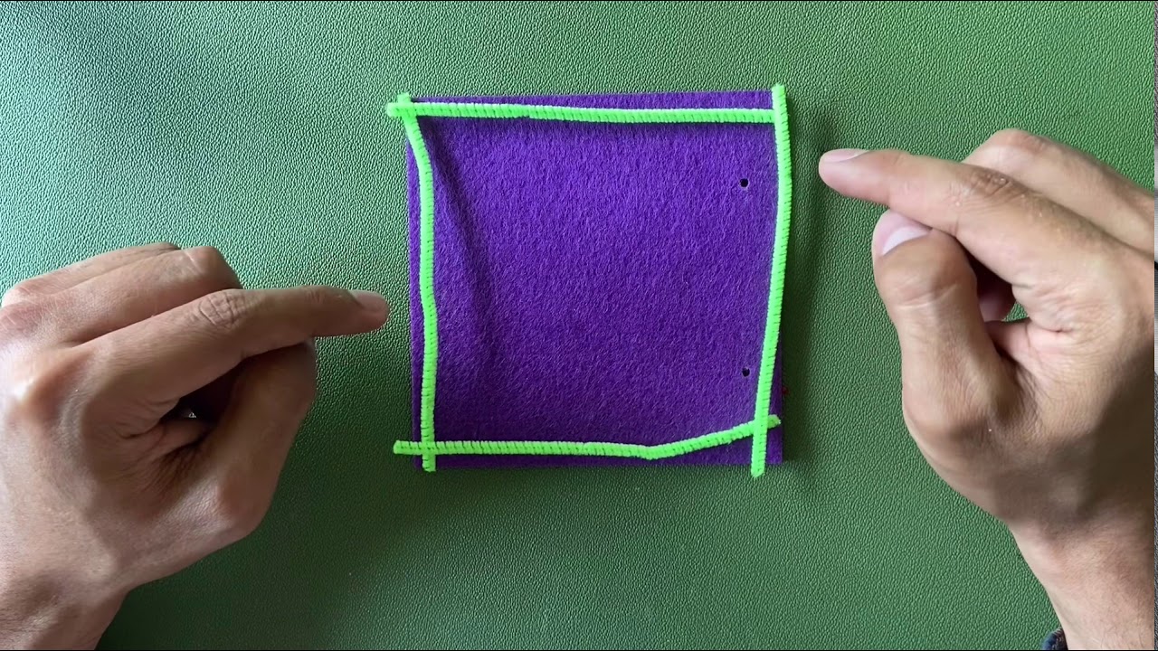 Explaining attributes of 2D shapes/ Explicando los atributos de figuras ...